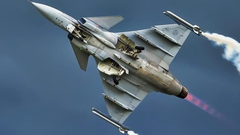 Dispersed, Cheap, Deadly: The JAS 39 Gripen-E Blueprint Ukraine Wants ...
