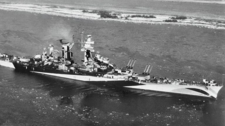 The Alaska-Class Battlecruiser Has a Mini-Battleship Message for the U ...
