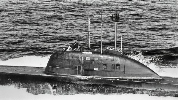 She Hit 44 Knots: Russia's Papa-Class Titanium Nuclear Submarine Had ...