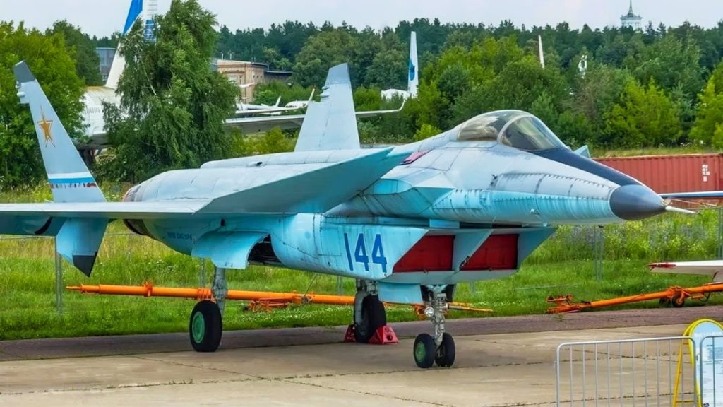 Russia's MiG 1.44 5th Generation Stealth Fighter Is Dead - National ...