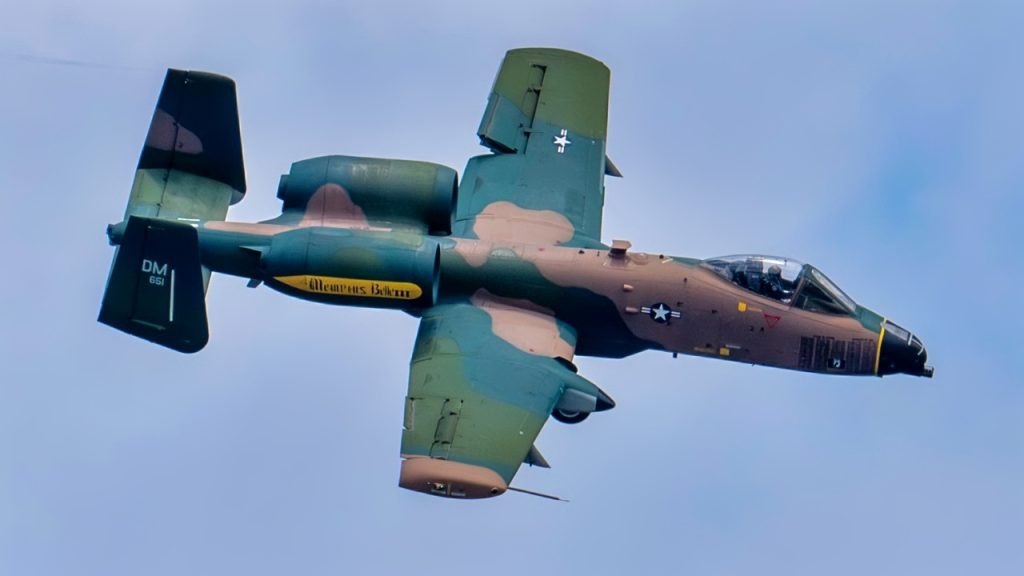 The Time the Air Force Tried to Put an A-10 Cannon on an F-16 ...