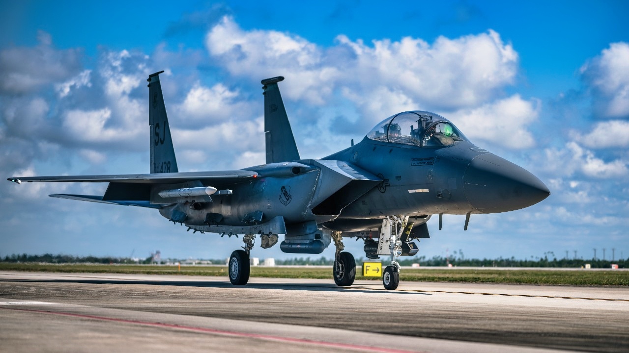 F-15E Strike Eagle Becomes 'Rocket Truck' with 42 APKWS Guided Rockets ...