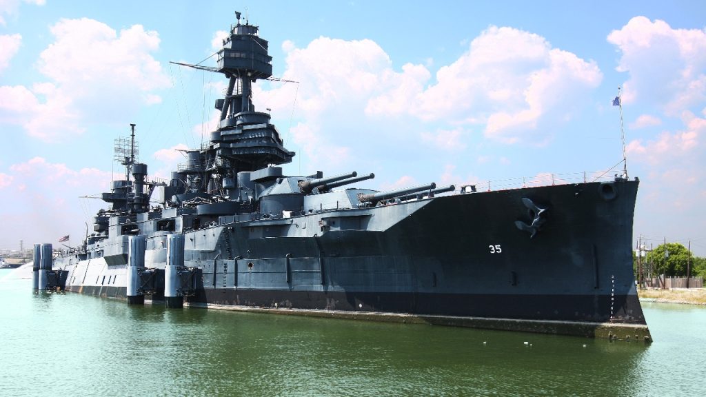 32,000 Ton ‘Super’ Battleship USS Texas Has a Message for the U.S. Navy ...