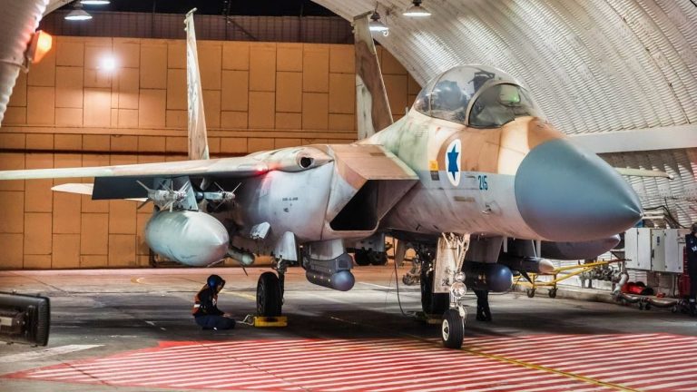 Israel's F-15I Ra'am Fighter Has a Message for Any Air Force On Earth ...