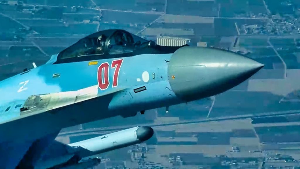 Su-35 Flanker: Why Russia Sell Its Best Fighter Jet to China ...