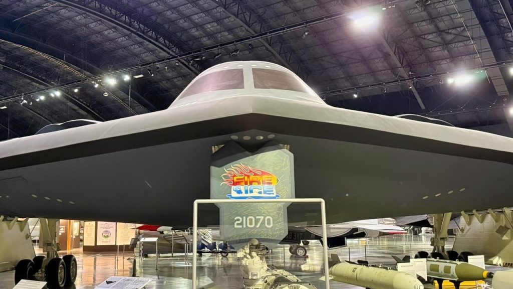 A Dozen B-2 Spirit Stealth Bombers Performed the 'Most Powerful ...
