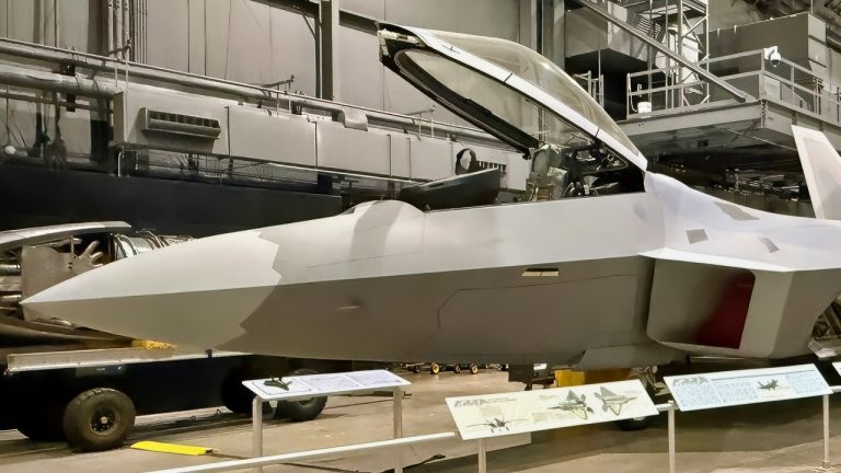 Mach 2 F-47 NGAD 6th Generation Fighter Keeps Chinese Generals Up At ...