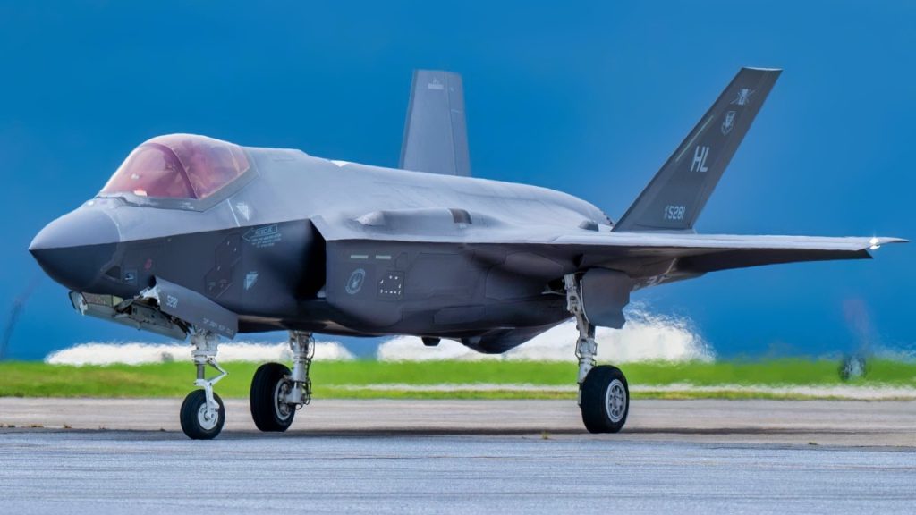 $2,000,000,000,000: Why the F-35 Stealth Fighter Has Such An Insane ...