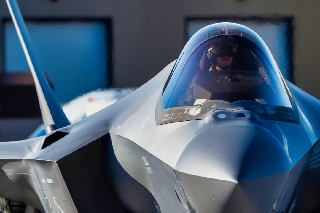 China’s 'Mighty Dragon' J-20 Air Force Stealth Fighter Summed Up in 2 ...