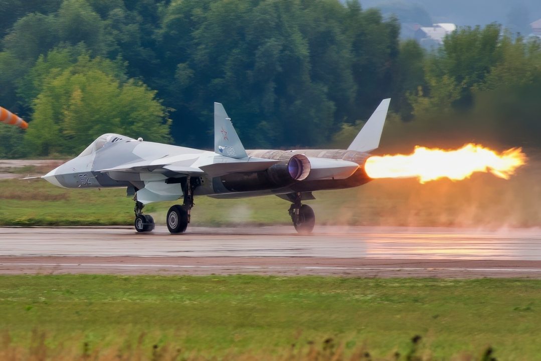 Su-75 Checkmate: The Russian Air Force Stealth Fighter That 'Can’t Land ...