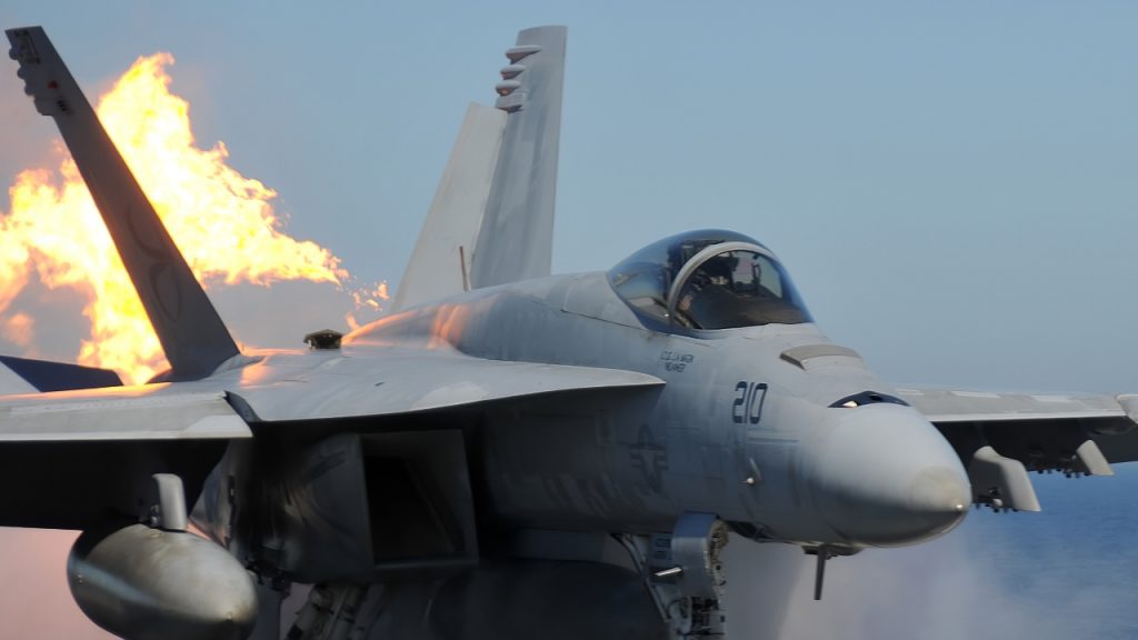 The U.S. Navy's F/A-18 Super Hornet Fighter Is Almost Obsolete ...