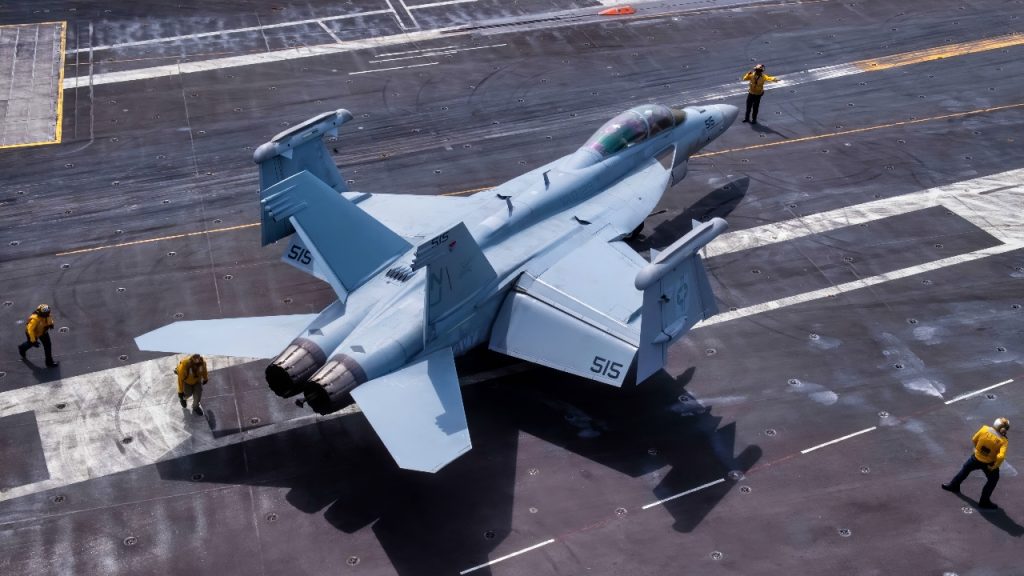 F/A-18 Super Hornet vs. F-14 Tomcat: The Answer That Still Haunts the U ...