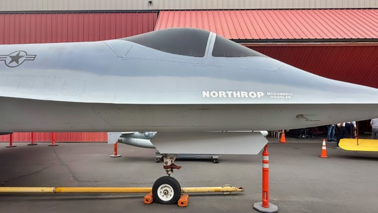 YF-23 Black Widow II 'Stealth Fighter' Summed Up in 4 Words - National ...