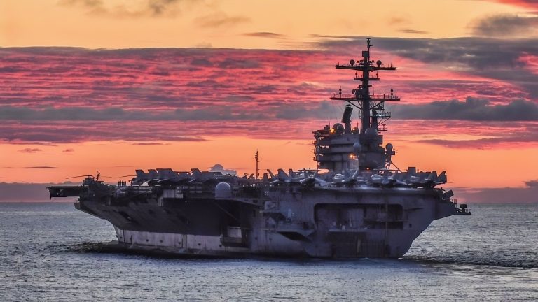 The 99,000-Ton USS George Washington Navy Aircraft Carrier: 2 Nuclear ...