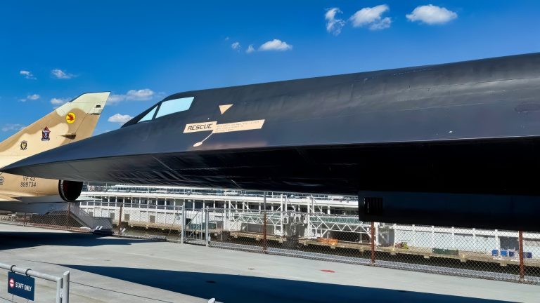 Forget the SR-72 Darkstar: The SR-91 Aurora 'Might' Have Hit Mach 6 ...