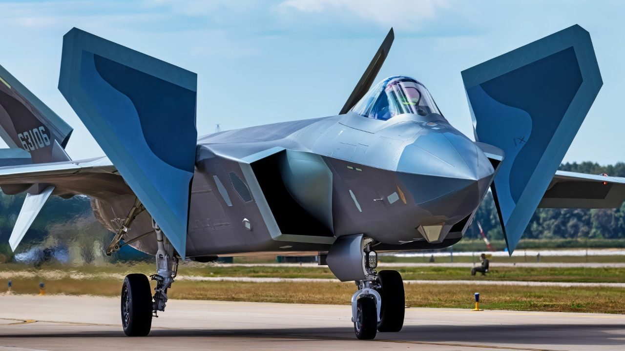 China Is Building 100 J-20 Stealth Fighters Per Year — Its New ...