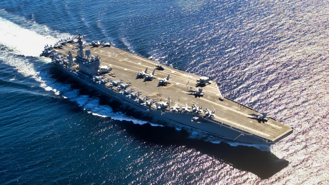 Nuclear U.S. Navy Aircraft Carrier USS Nimitz is 51 Years Old And Can't ...