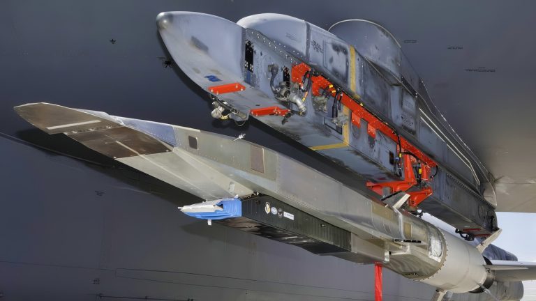 The Mach 5 X-51 Waverider 'Scramjet' Has a Message for Russia and China ...