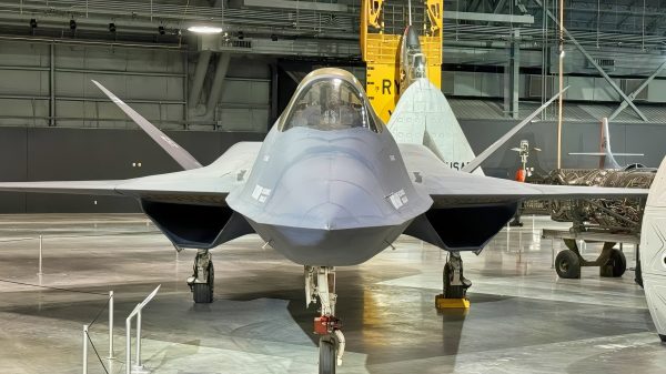 YF-23 Black Widow II Stealth Fighter Has a Message for the U.S. Air ...