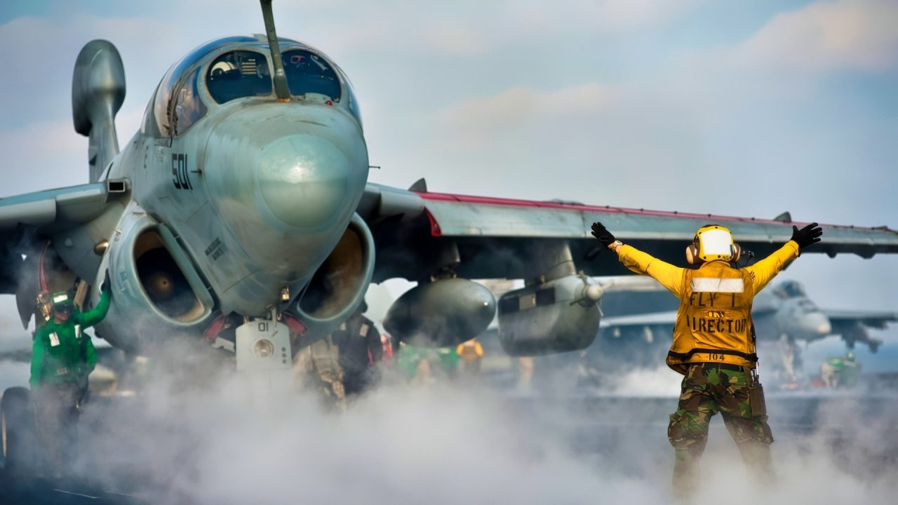 USS United States: The Aircraft Carrier Designed to Launch Bombers ...