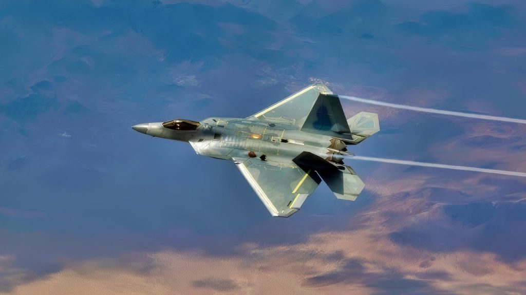 The U.S. Air Force’s F-22 Raptor Fighter Nightmare Has Just Arrived ...